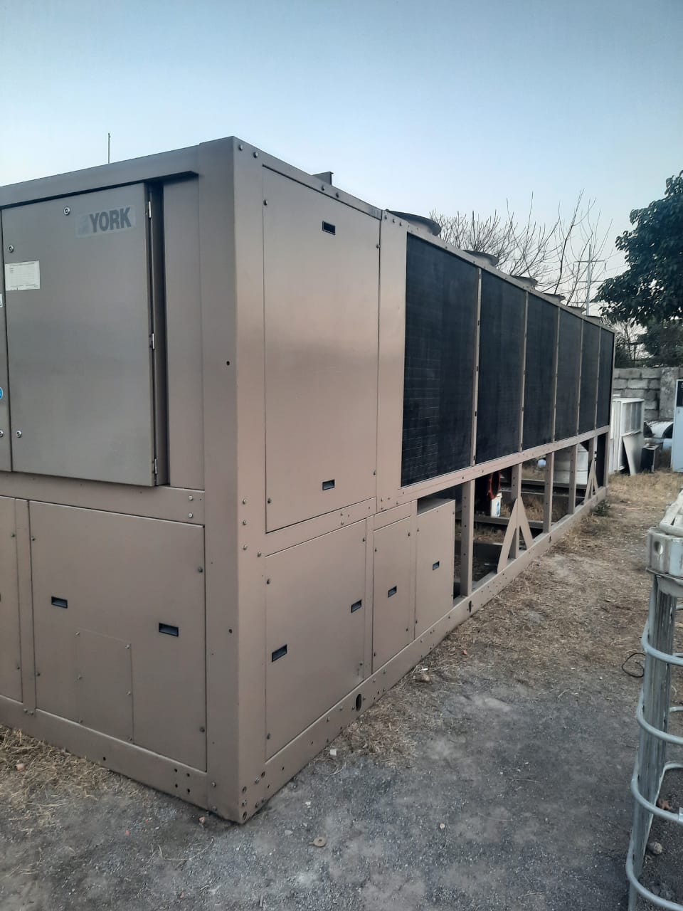 PAKISTAN CHILLER HOUSE - PRODUCTS